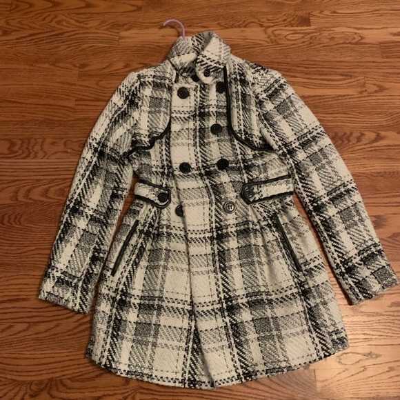 Iz Byer | Jackets & Coats | Iz Byer Plaid Coat | Poshmark